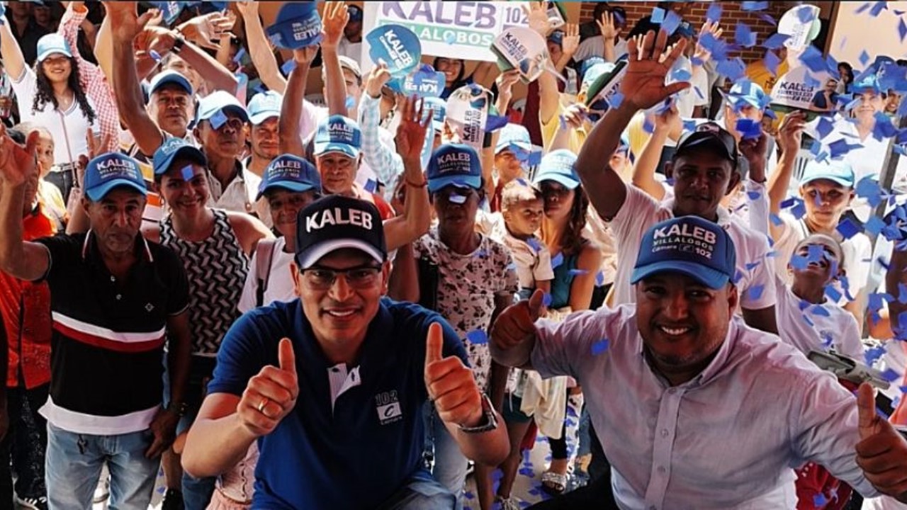 Kaleb Villalobos, el candidato de las multitudes que va por 60.000 ...